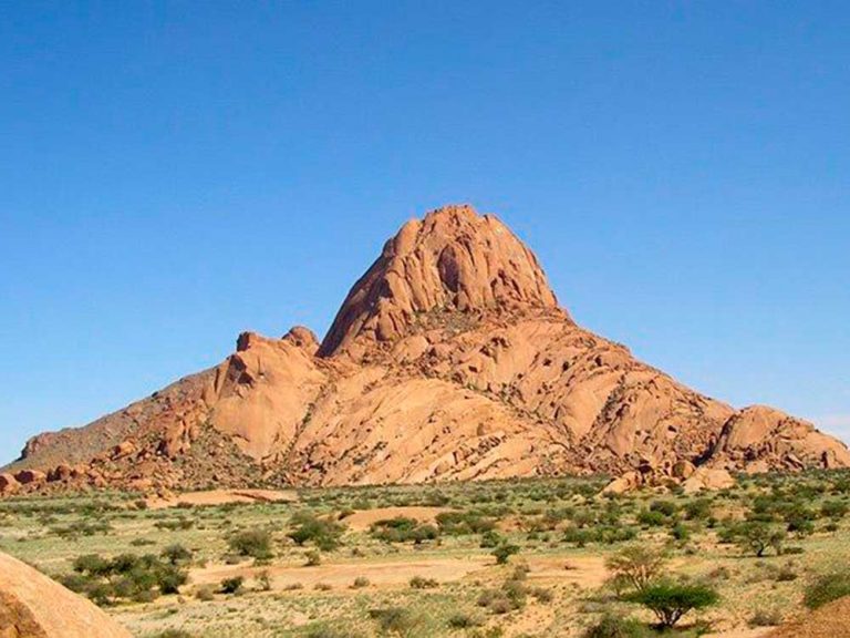 Spitzkoppe im Erongo Namibia – Namibia-Dreams